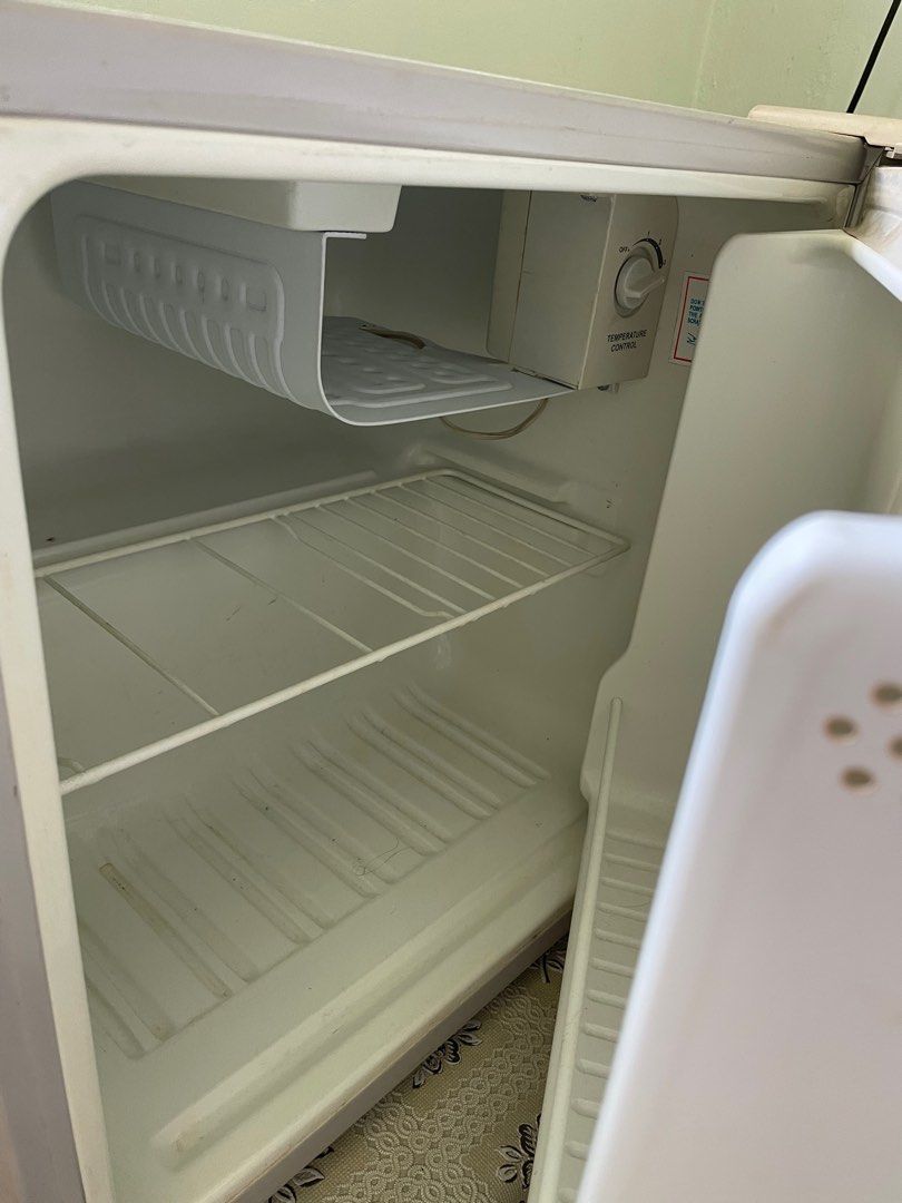 Panasonic mini fridge, TV & Home Appliances, Kitchen Appliances ...