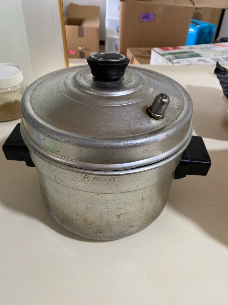 Pressure cooker and Idli stand, Everything Else on Carousell