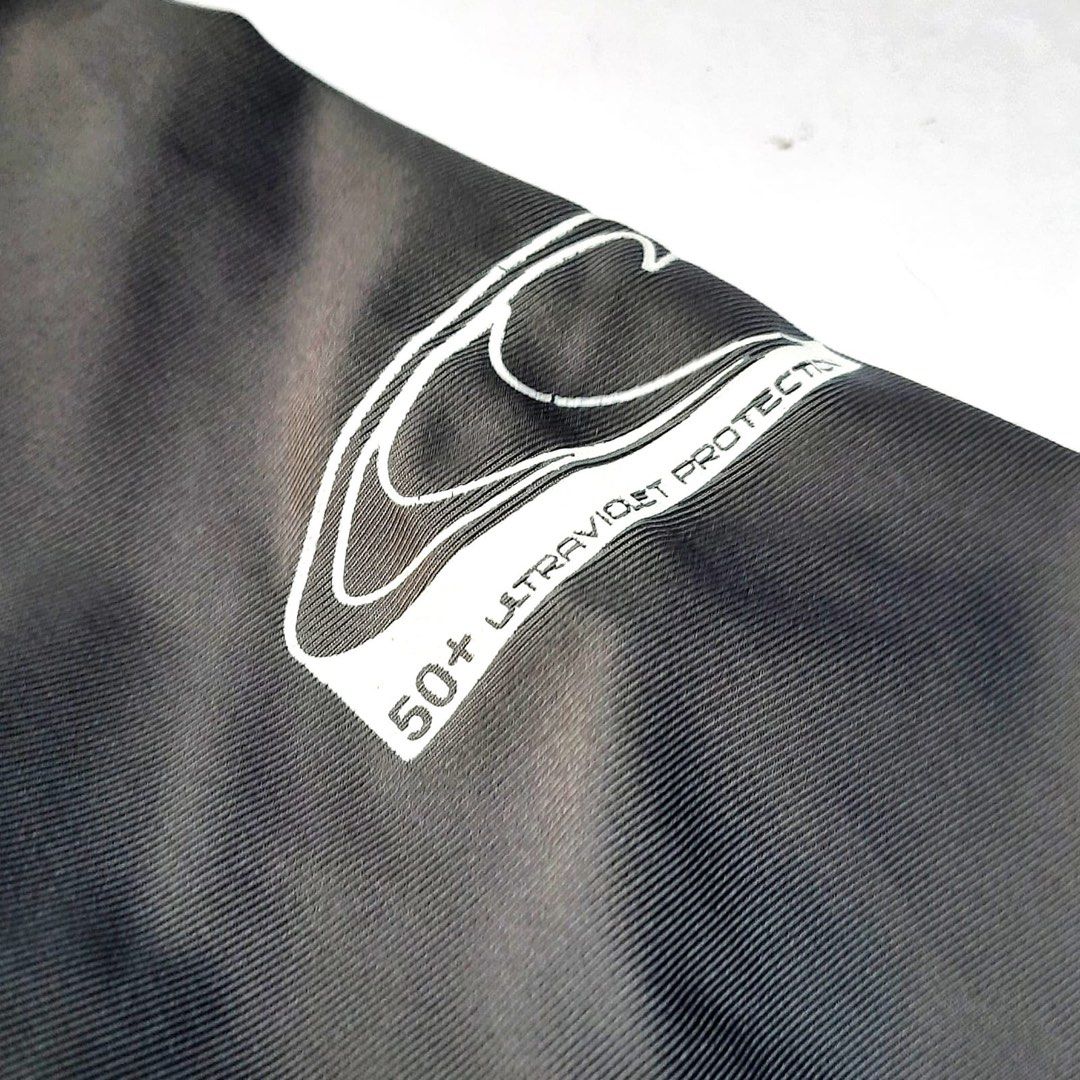 Roxy Oneill rash guard, Women's Fashion, Swimwear, Rash guard on Carousell