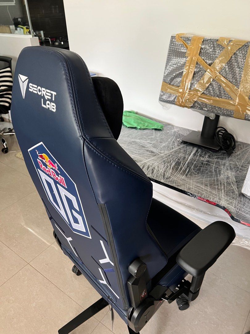 Secret Lab OG redbull, Furniture & Home Living, Furniture, Chairs on ...