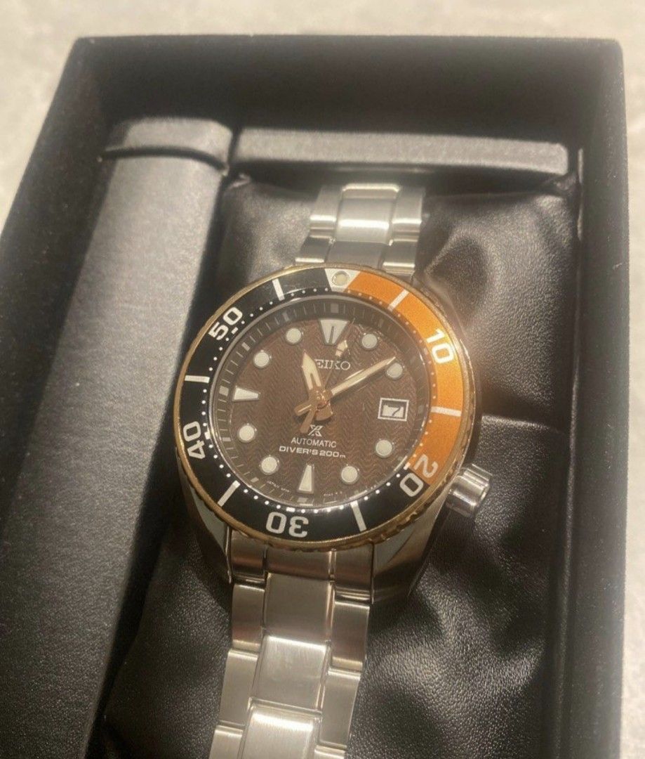 Seiko Prospex 2020 "ASIA EXCLUSIVE" "HAWKSBILL TURTLE" Seiko Sumo 1200 ...