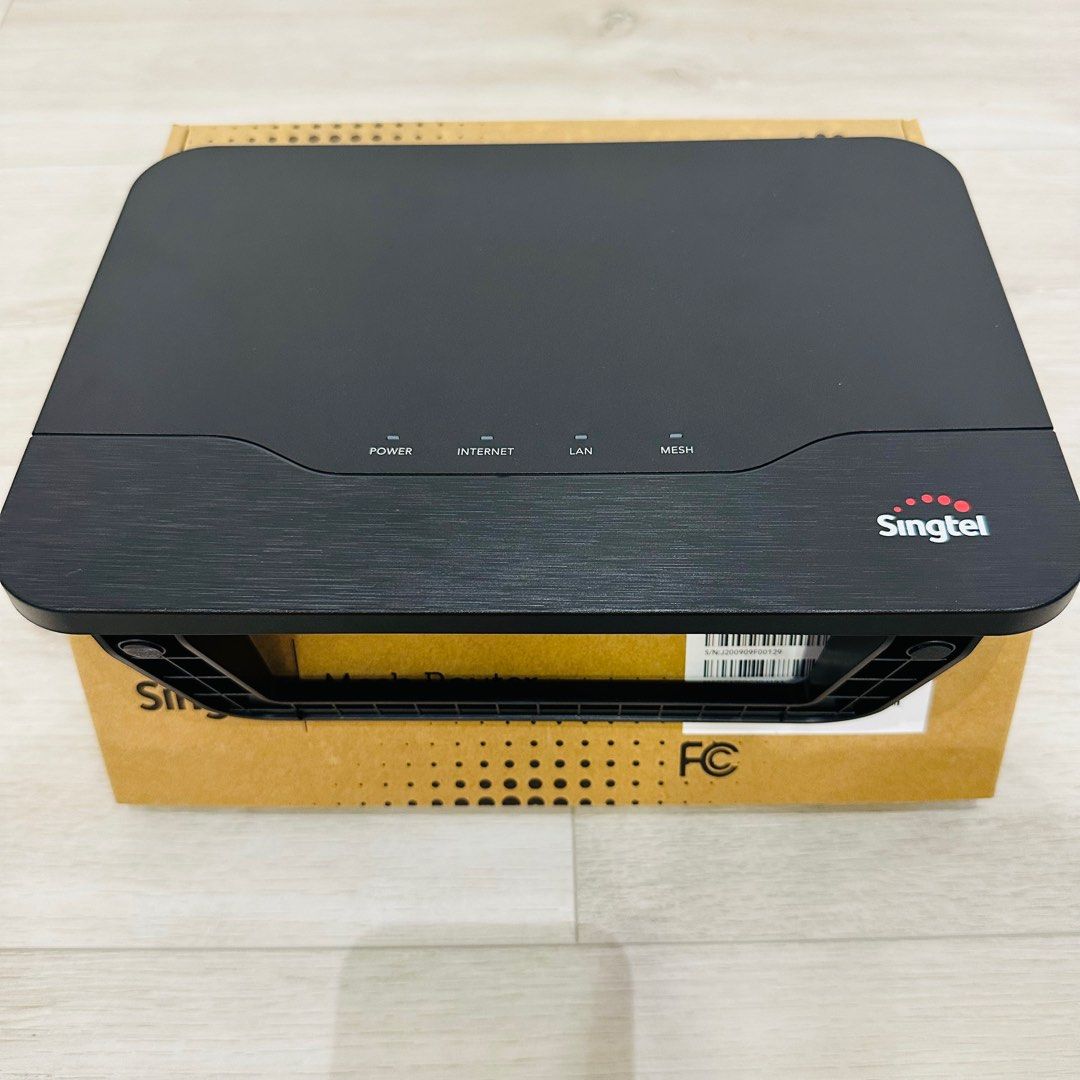 Singtel Mesh Router, Computers & Tech, Parts & Accessories, Networking ...