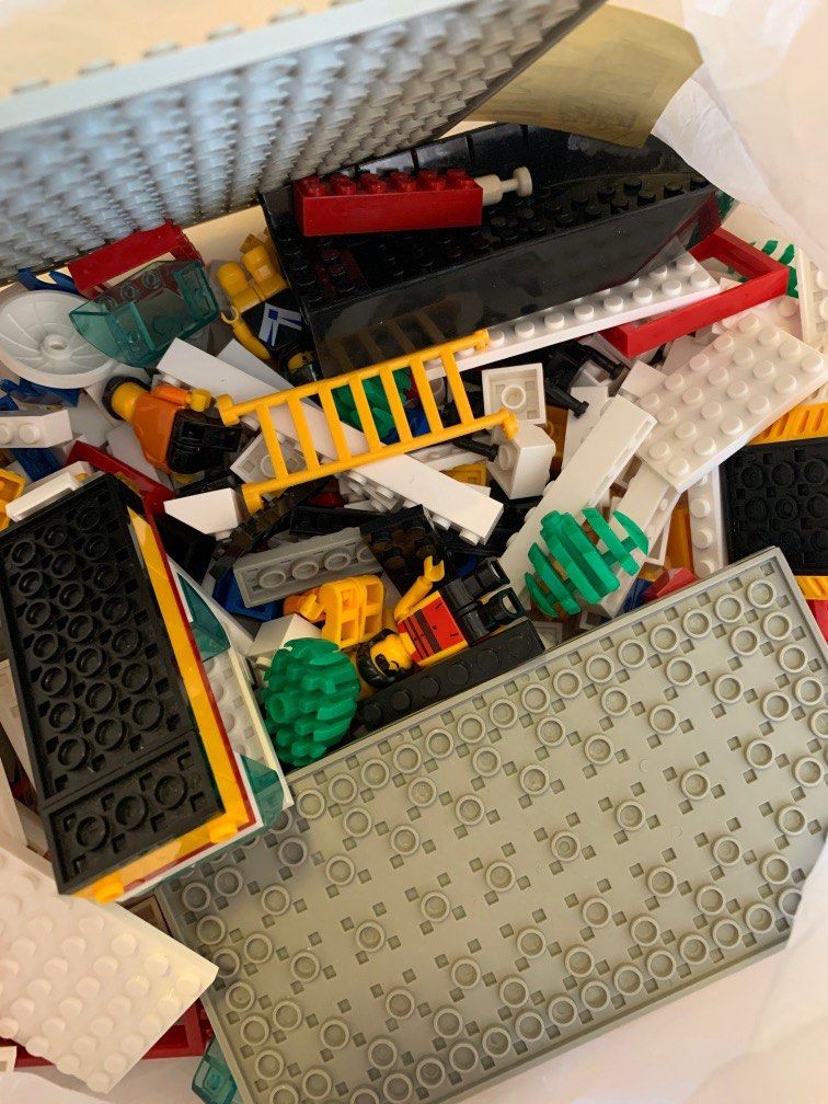 Sluban lego 119 fire center M38-B3700, 興趣及遊戲, 玩具 & 遊戲類 - Carousell