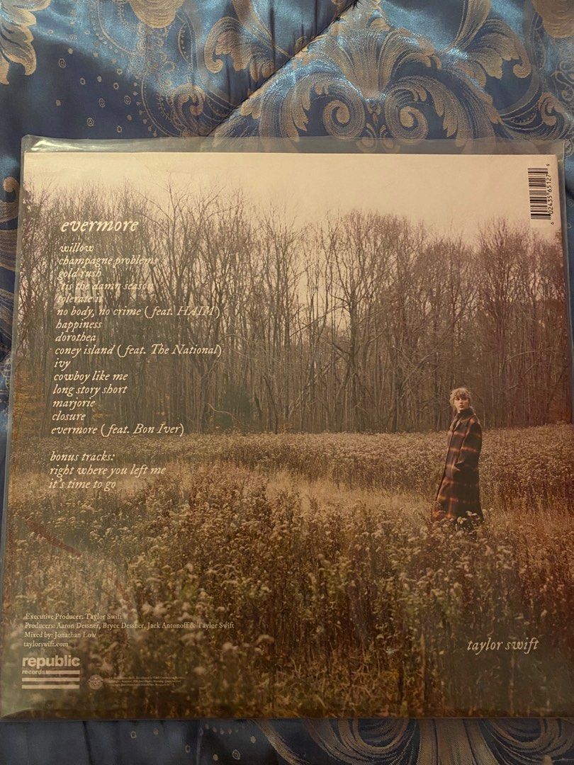 Taylor Swift Evermore Vinyl, Hobbies & Toys, Music & Media, Vinyls on ...