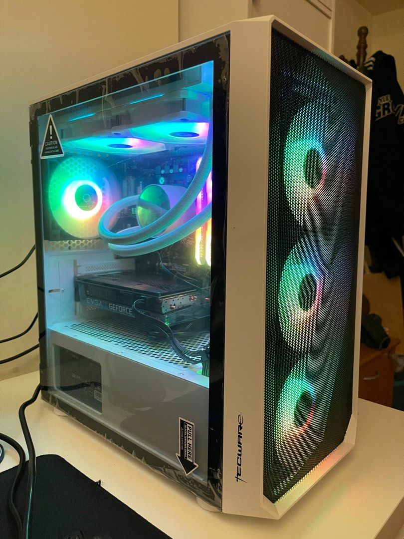 Tecware Forge M Omni (White), Computers & Tech, Desktops on Carousell