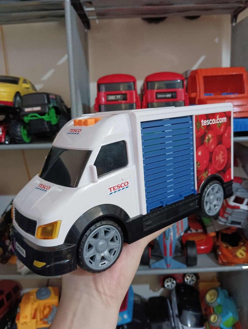 Tesco grocery delivery van, Hobbies & Toys, Toys & Games on Carousell