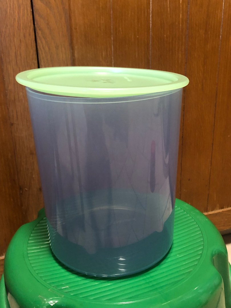 Tupperware one touch canister 3L, Furniture & Home Living, Kitchenware ...