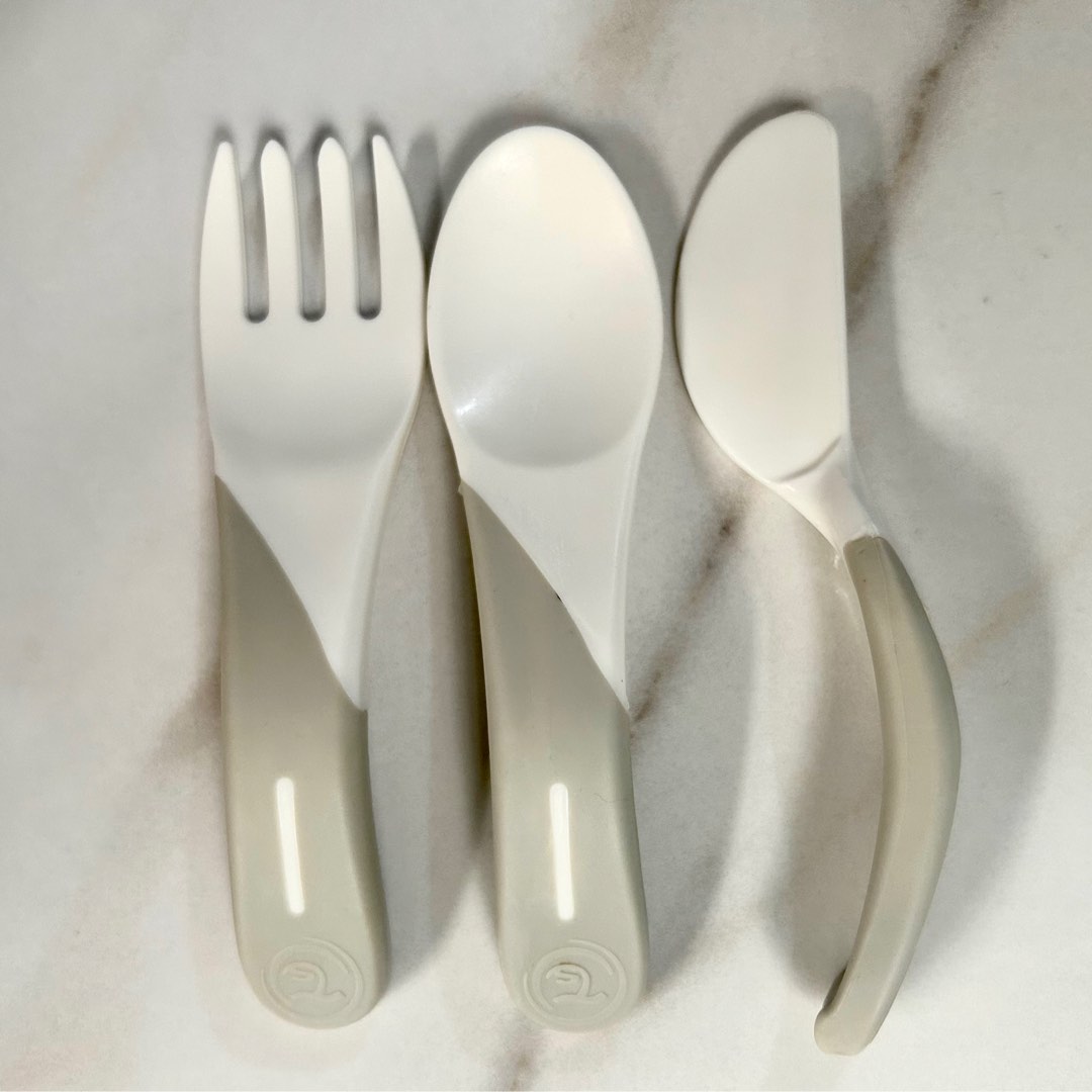 Twistshake Learn Cutlery (6M+) on Carousell