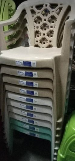 URATEX MONOBLOCK CHAIRS WITH ARMREST - To La Loma QC on Carousell