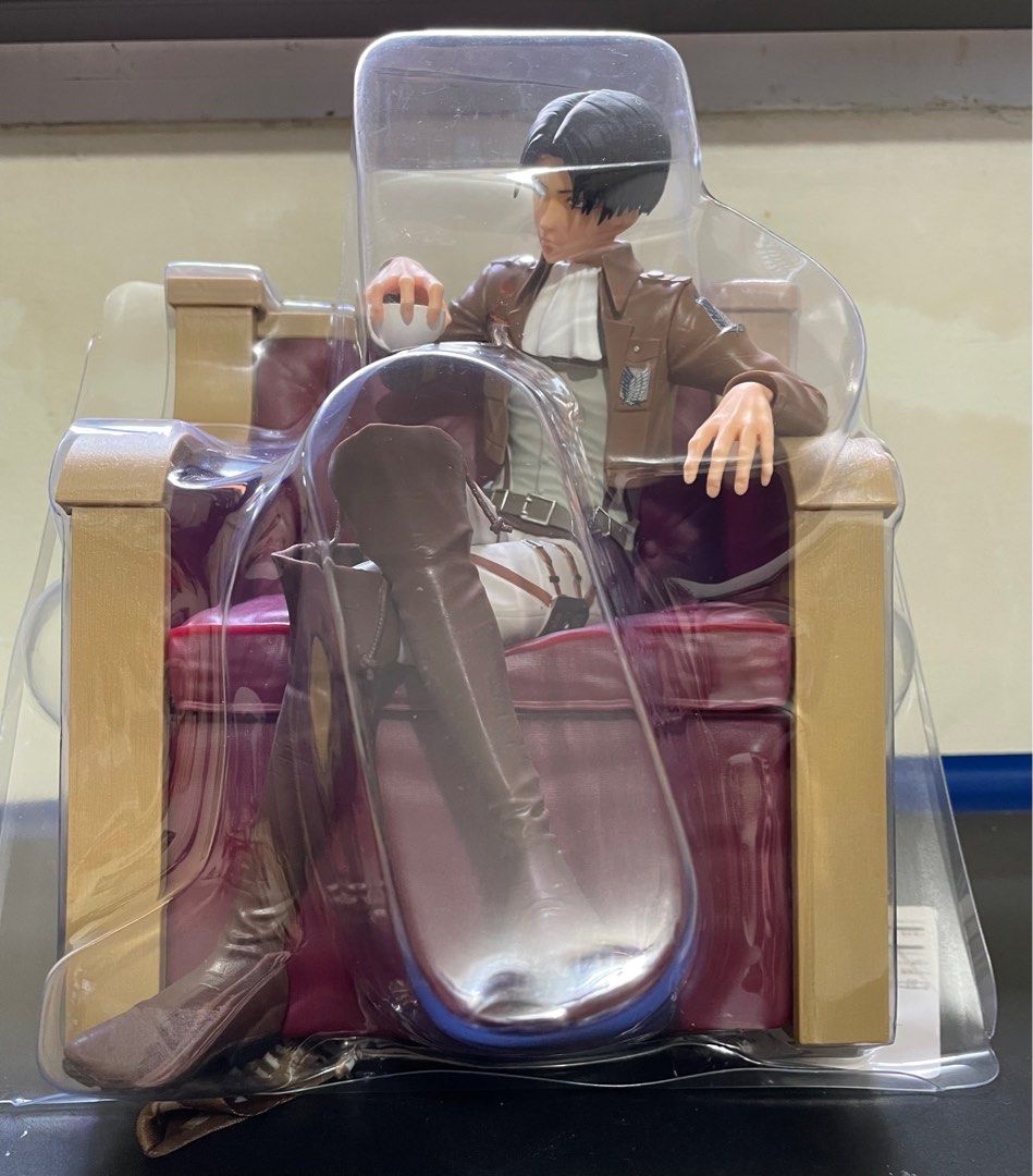 USJ Attack on Titan Levi Ackerman Popcorn Bucket, Hobbies & Toys, Toys ...
