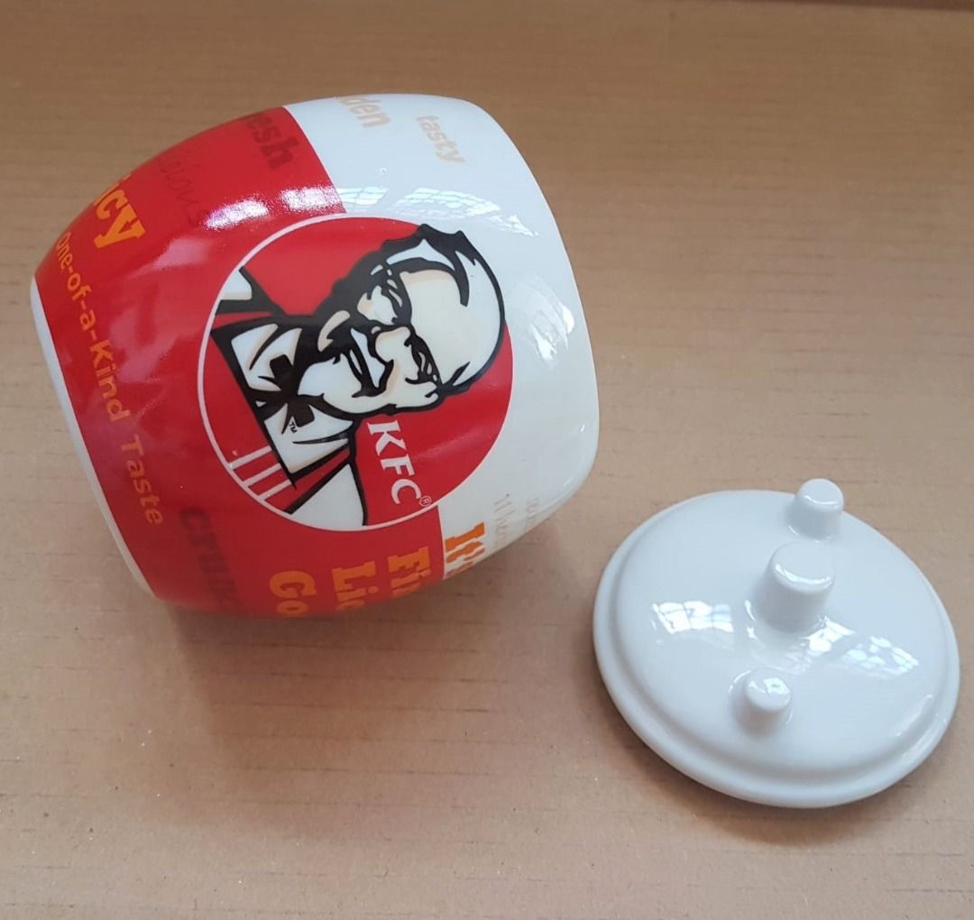 Vintage Kentucky Fried Chicken Display, Rare Collectibles, KFC Coin ...