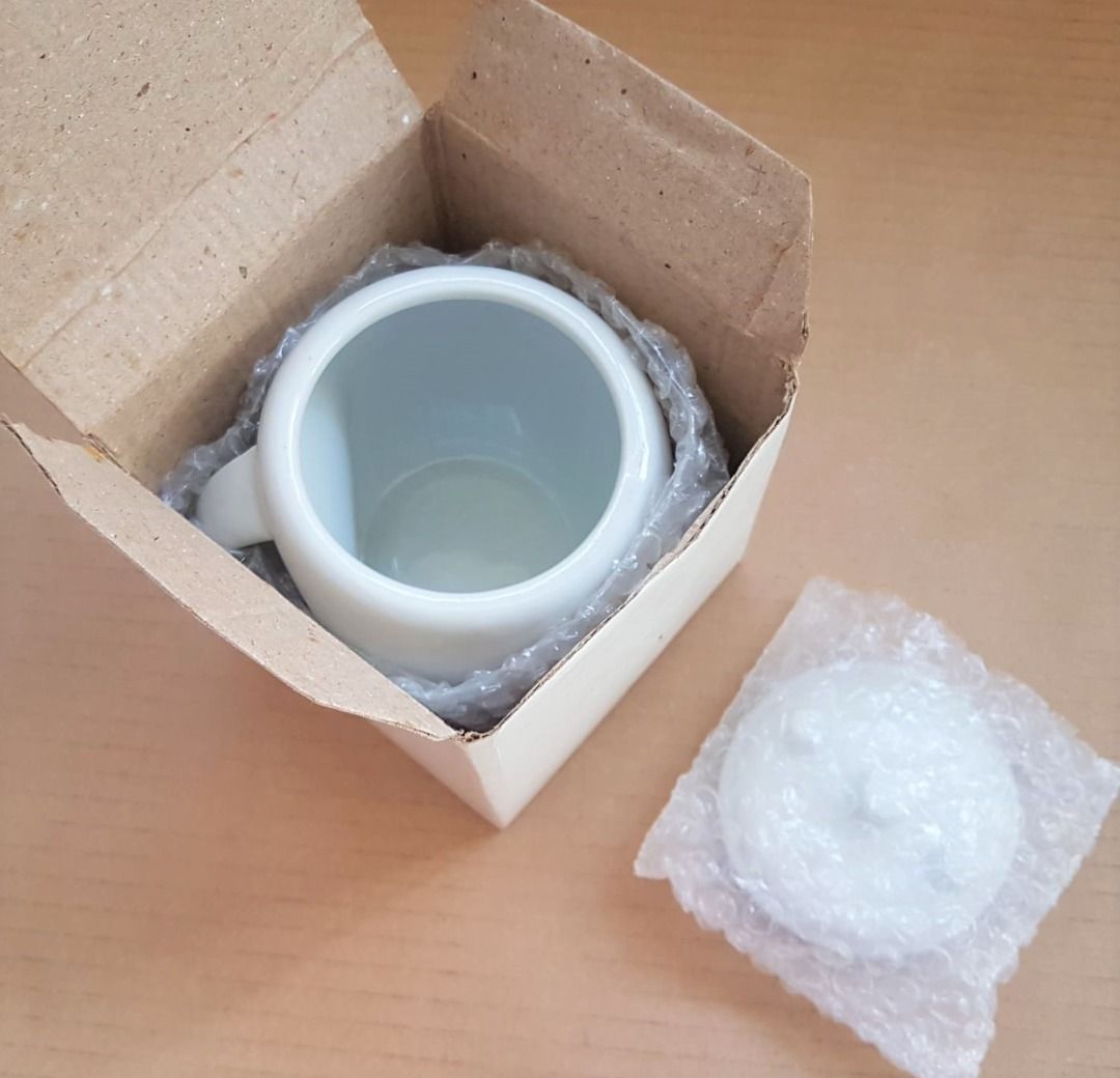 Vintage Kentucky Fried Chicken Display, Rare Collectibles, KFC Coin ...