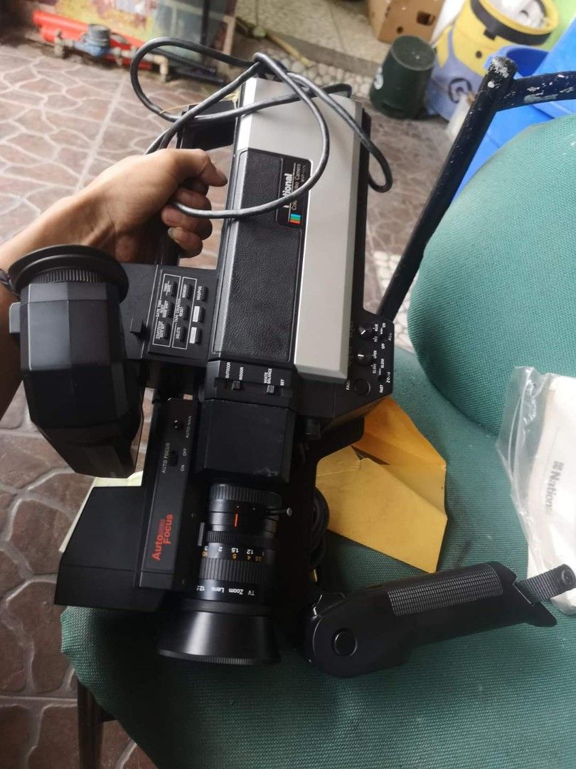 Vintage National Colour video camera 1983, Fotografi di Carousell