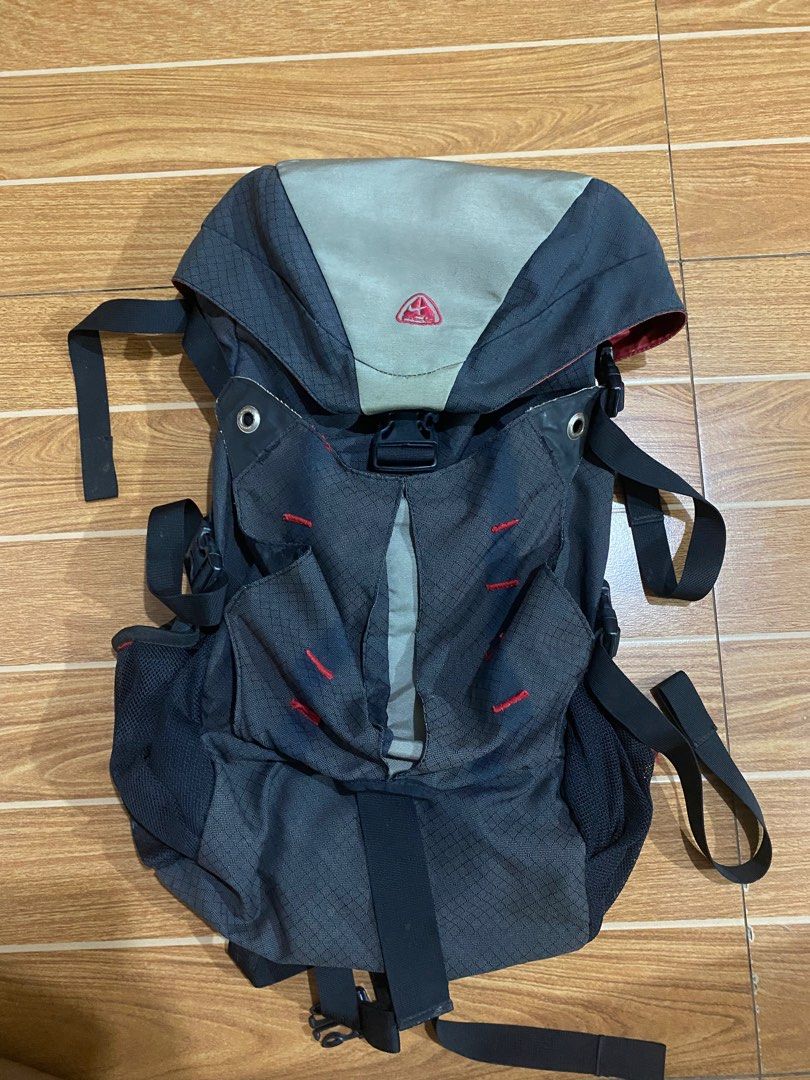 Vintage Nike ACG Backpack on Carousell