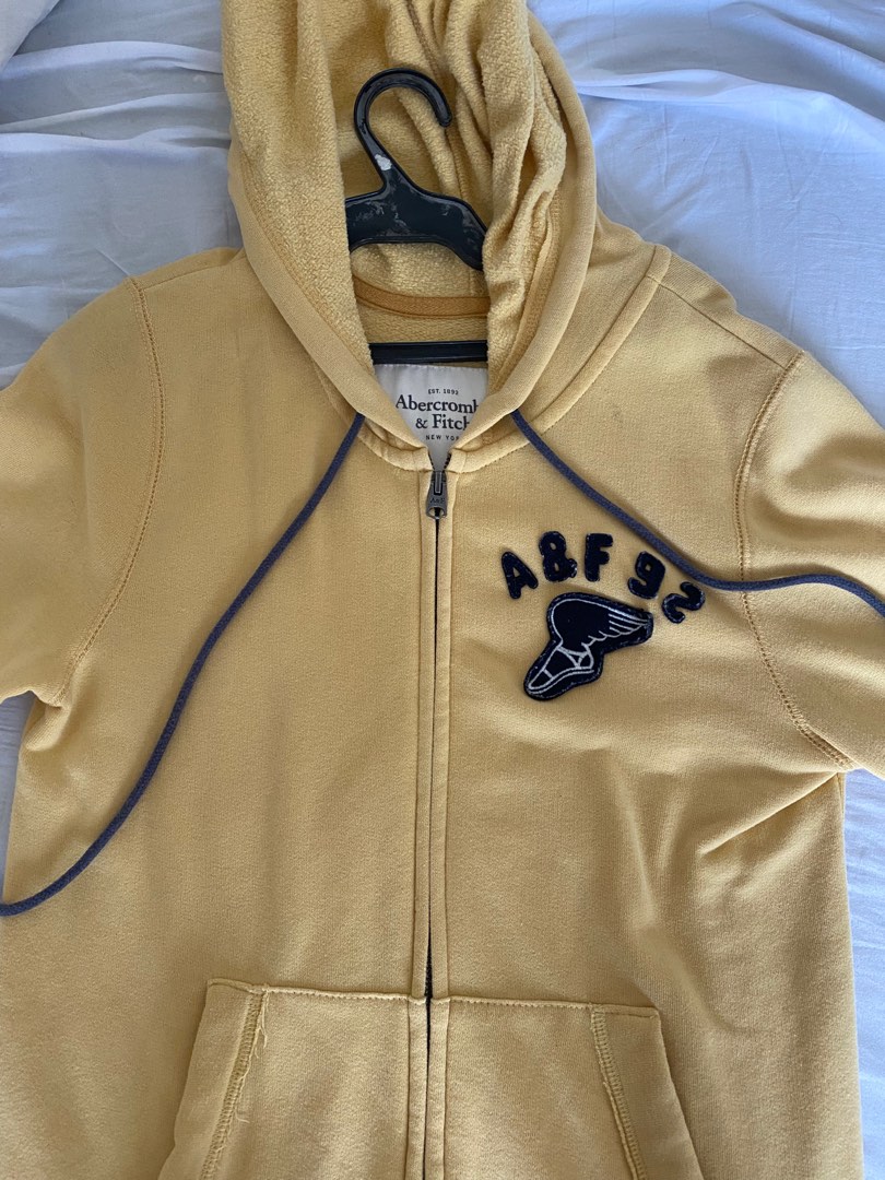 Abercrombie Yellow Jacket, Women's Fashion, Coats, Jackets and ...