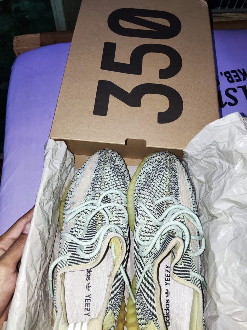 ADIDAS YEZZI, Men's Fashion, Footwear, Sneakers on Carousell