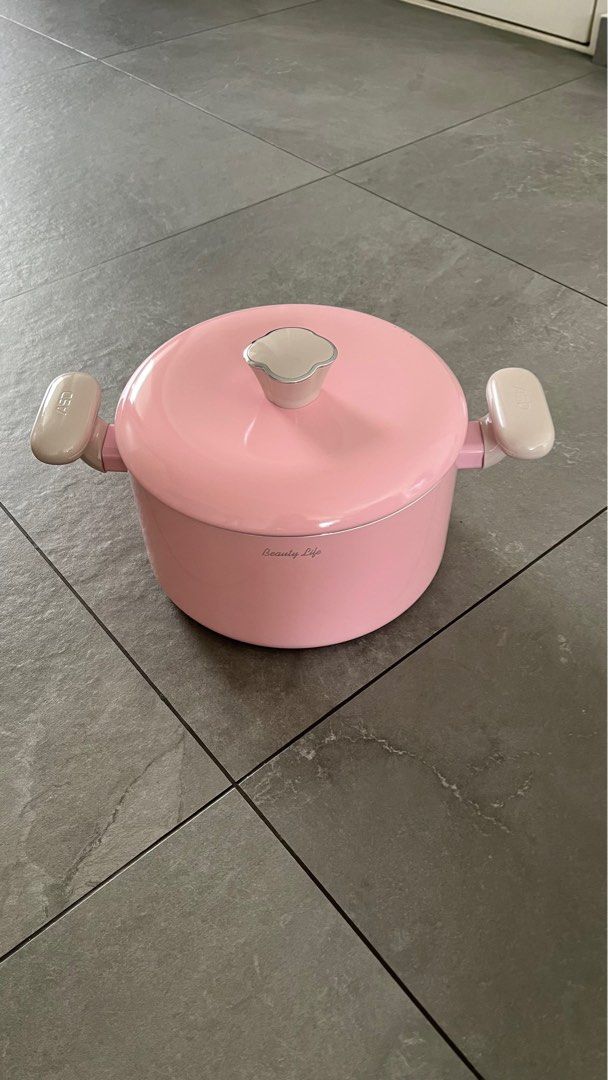 ASD 22cm pot, Furniture & Home Living, Kitchenware & Tableware ...