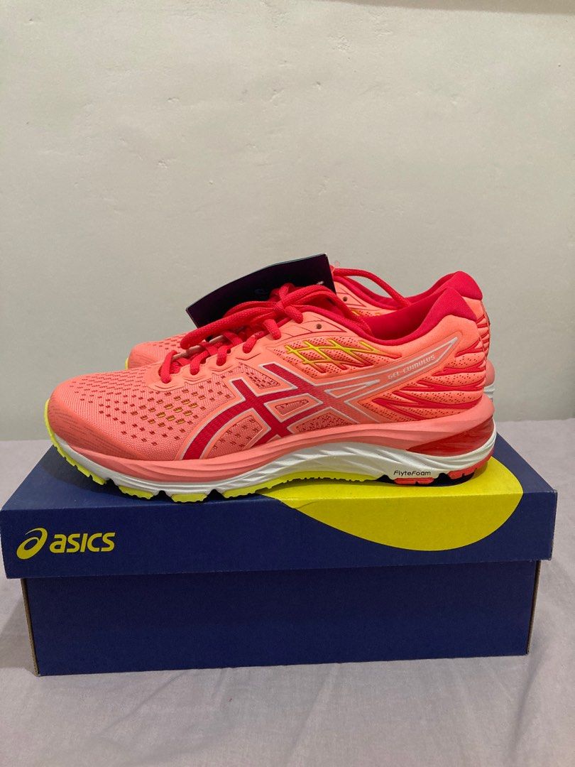 Asics gel cumulus, Men's Fashion, Footwear, Sneakers on Carousell