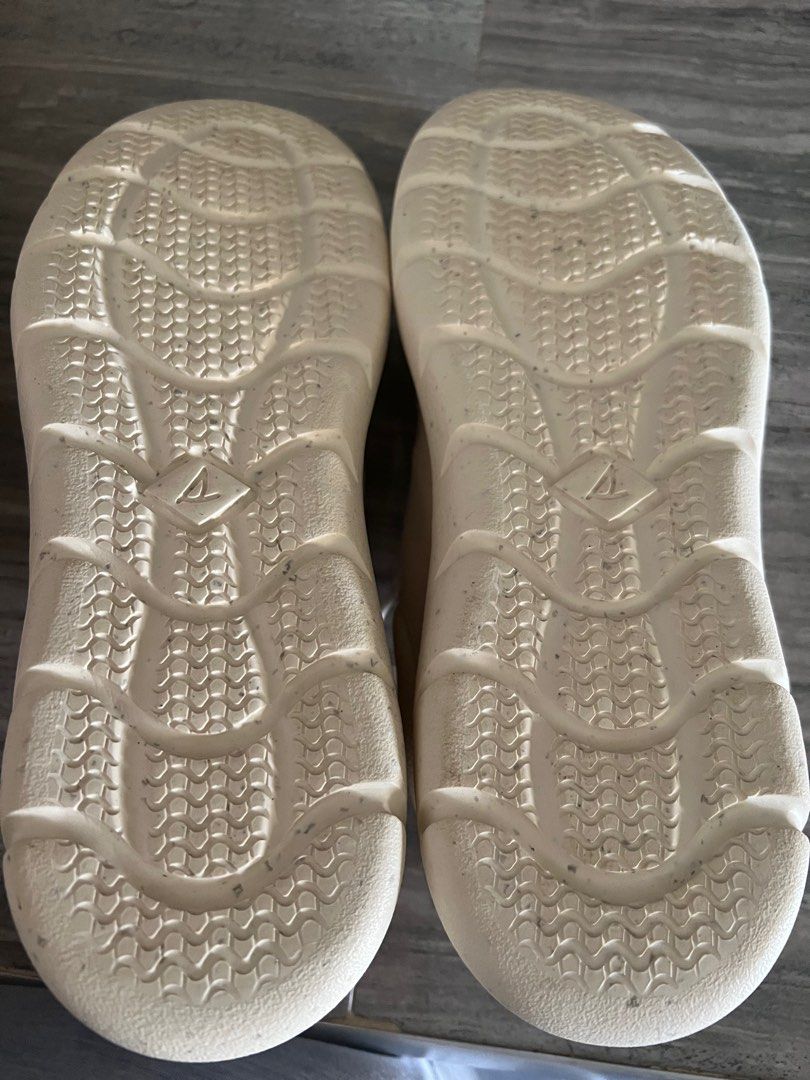 authentic sperry captain moc sea ivory shoes on Carousell