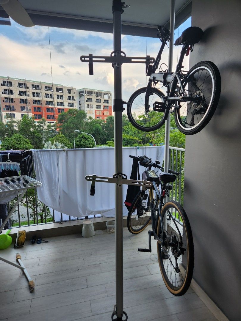 Bike rack hanger, Sports Equipment, Bicycles & Parts, Parts ...