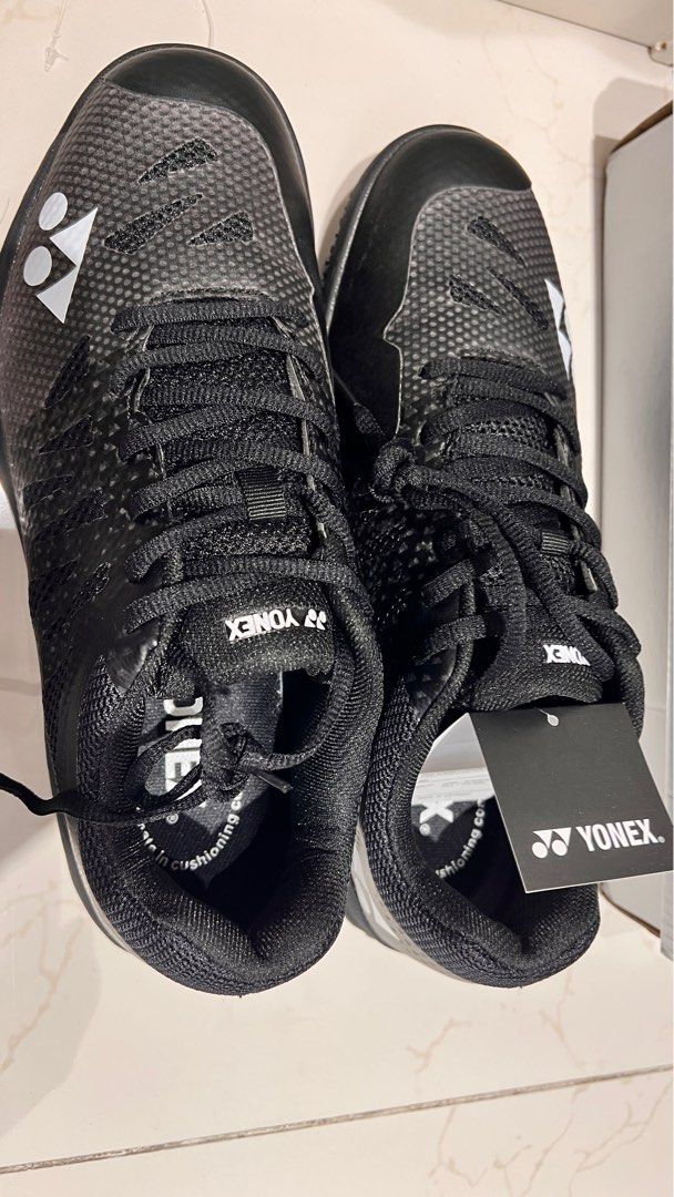 BNIB Yonex Badminton shoe, Men's Fashion, Footwear, Casual shoes on ...