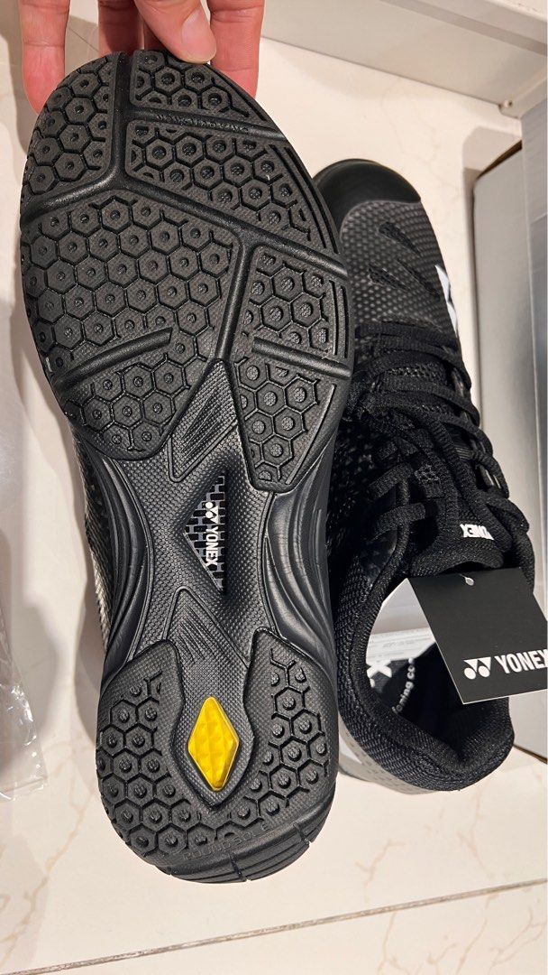 BNIB Yonex Badminton shoe, Men's Fashion, Footwear, Casual shoes on ...