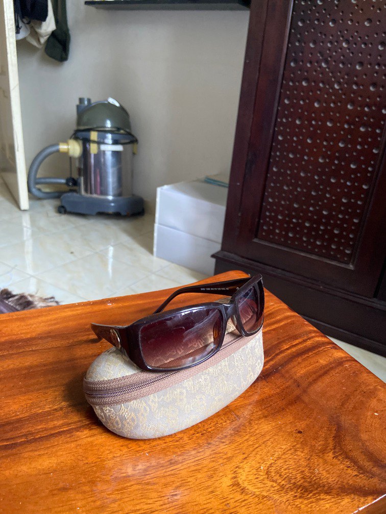 Bonia Vintage Sunglasses, Women's Fashion, Watches & Accessories ...