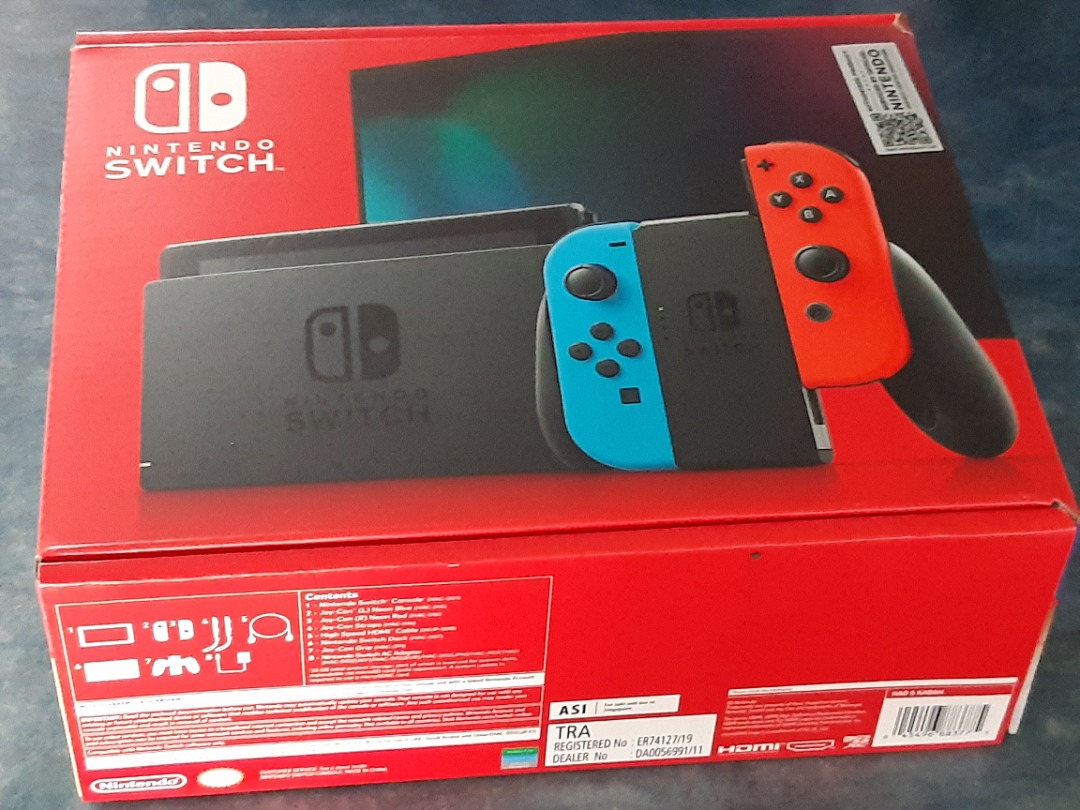 Brand new Gen 1 Nintendo Switch Neon, Video Gaming, Video Game Consoles ...