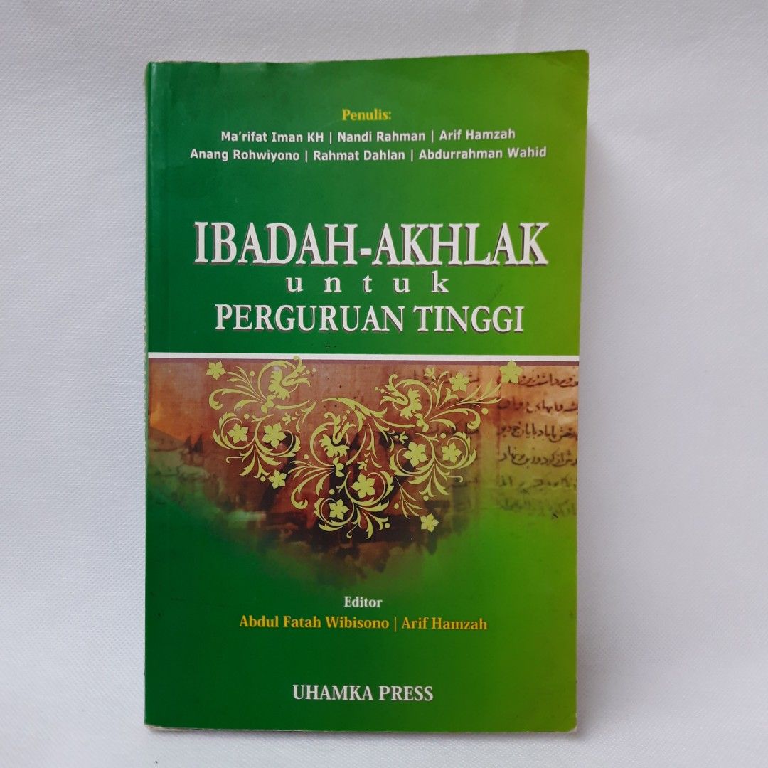 Buku ibadah akhlak, Buku & Alat Tulis, Buku Pelajaran di Carousell
