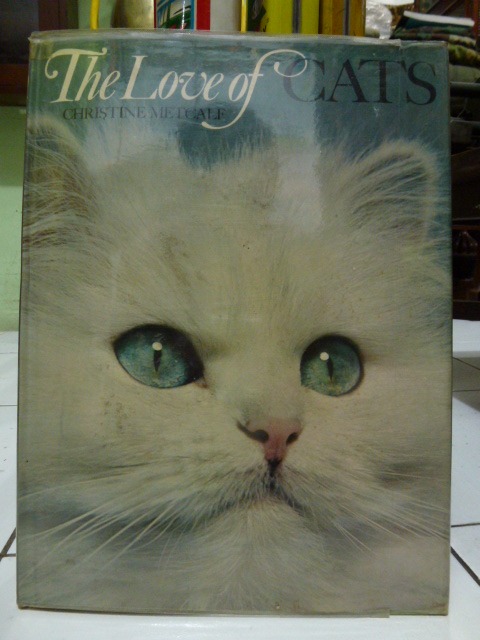 Buku `The Love Of Cats` By Christine Metcalf 1973, Buku & Alat Tulis ...