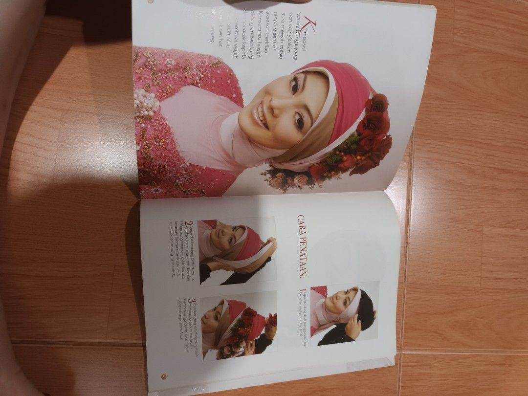 Buku tutorial hijab, Buku & Alat Tulis, Buku di Carousell
