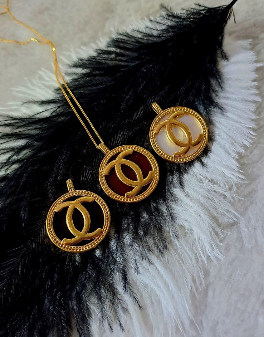 Cc Pendant in 18Karat Gold Setting, Women's Fashion, Jewelry ...
