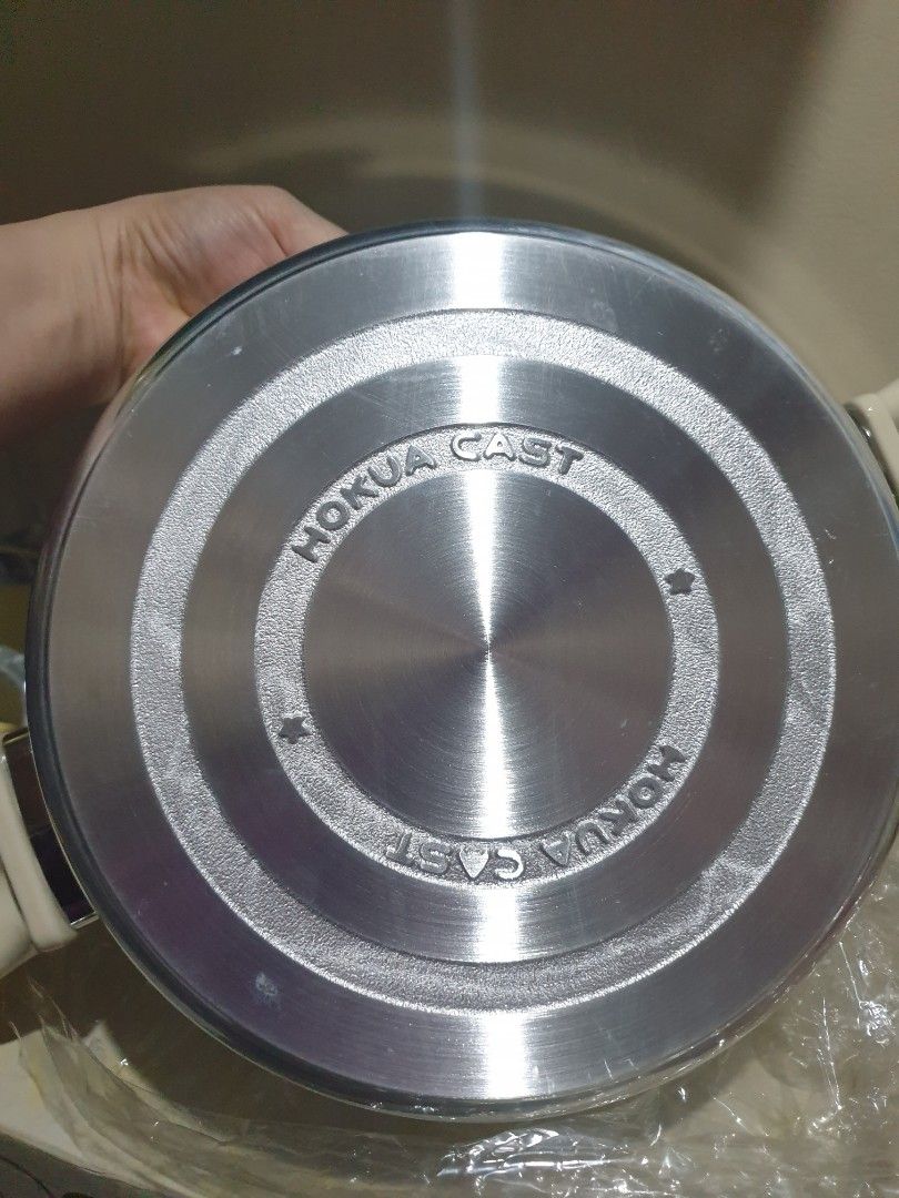 Ceracast aluminum(thick)pot on Carousell