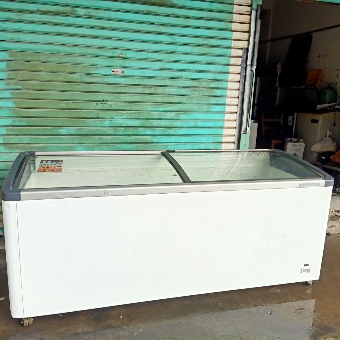 chest freezer 6 kaki.. tiptop condition, TV & Home Appliances, Kitchen ...