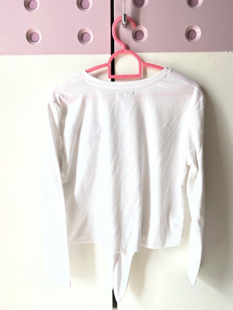 Colorbox White Sweater Tie, Fesyen Wanita, Pakaian Wanita, Atasan di ...