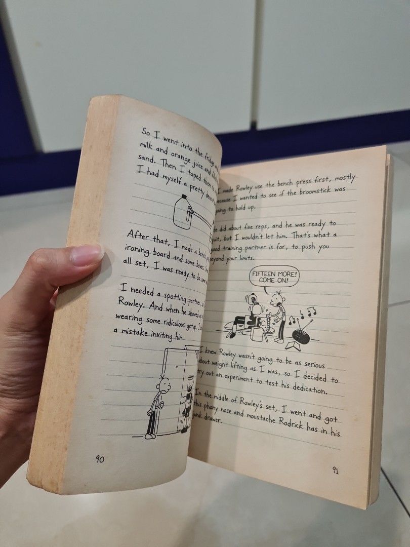 Diary of a Wimpy Kid (first edition) by Jeff Kinney, Hobbies & Toys ...