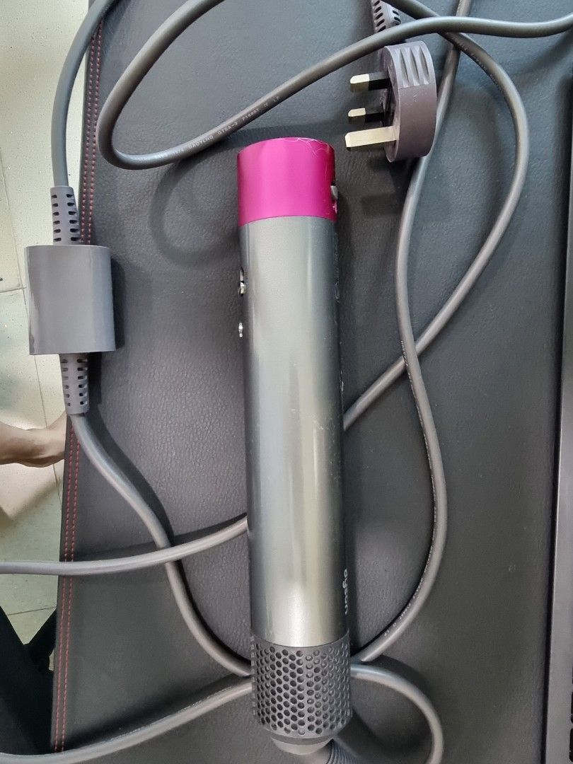 Dyson Air Wrap (Extra long barrels but no box), Beauty & Personal Care ...