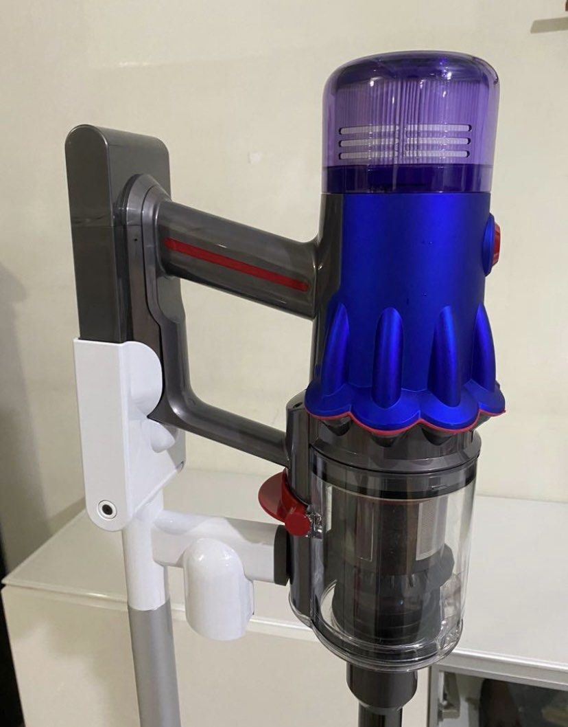DYSON V12 + Dok, TV & Home Appliances, Vacuum Cleaner & Housekeeping on ...
