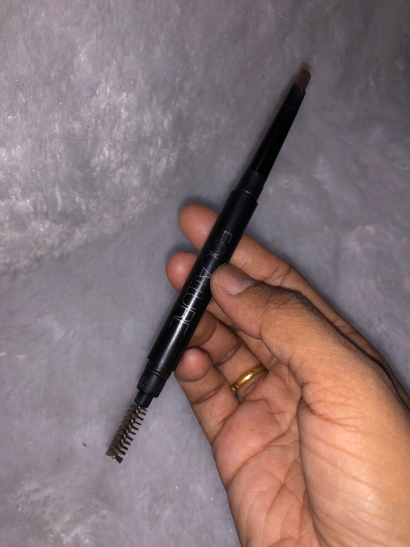 Eyebrow focallure Alis, Kesehatan & Kecantikan, Rias Wajah di Carousell