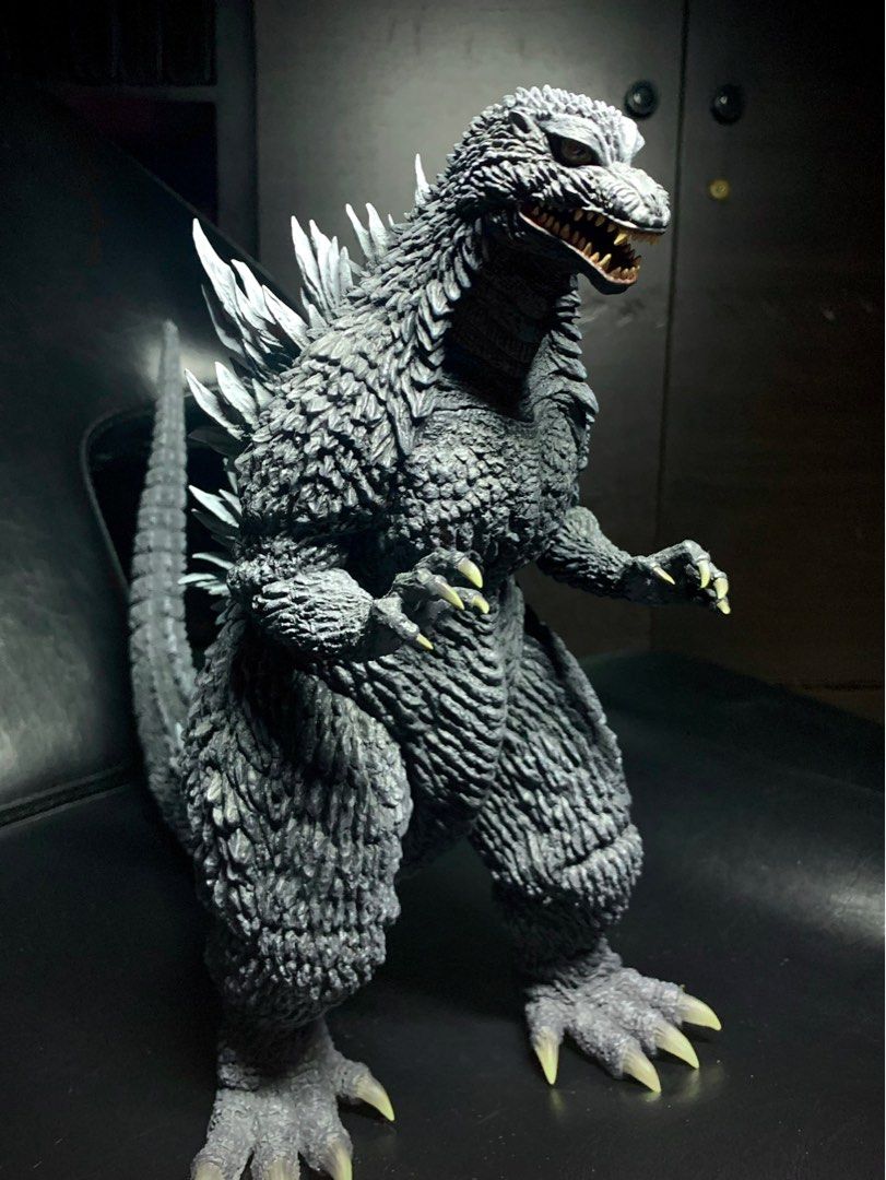 Godzilla XPlus 2002, Hobbies & Toys, Toys & Games on Carousell