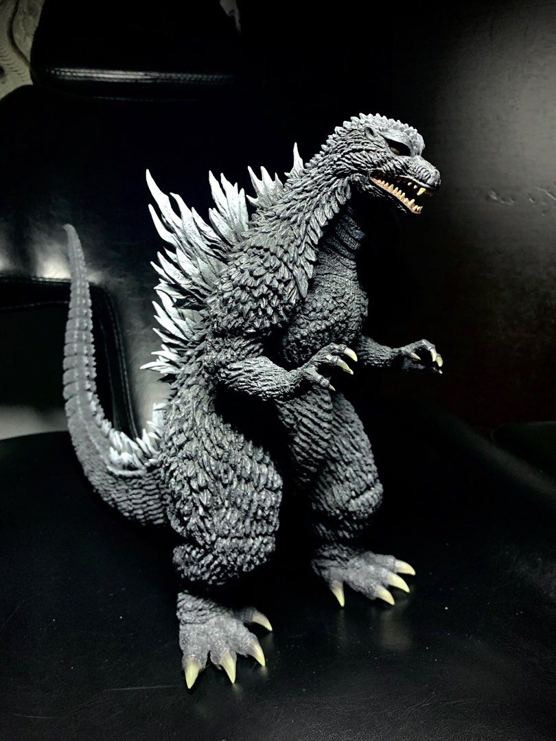 Godzilla XPlus 2002, Hobbies & Toys, Toys & Games on Carousell