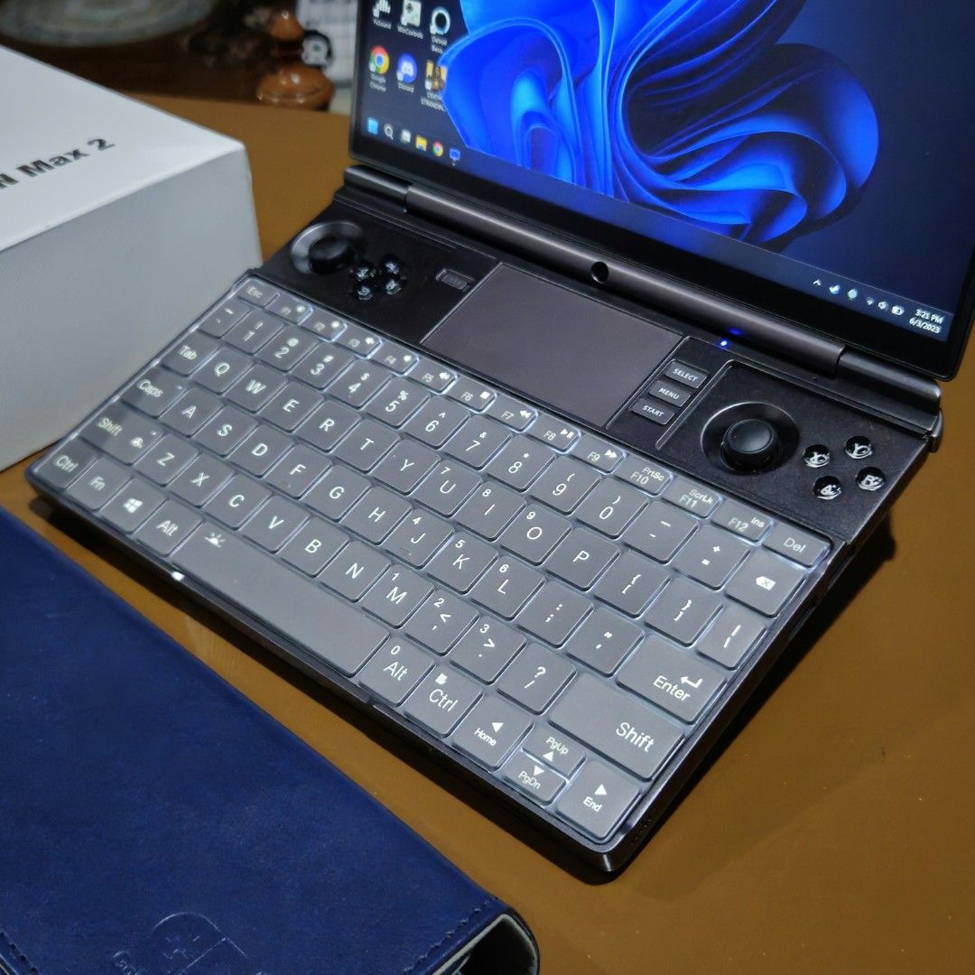 GPD Win Max 2 (32GB/1TB) 6800U, Computers & Tech, Laptops & Notebooks ...