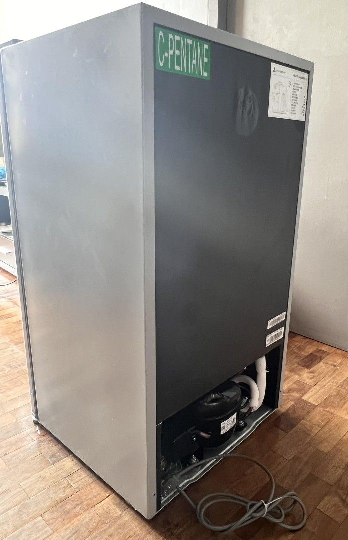 Hanabishi Personal Refrigerator on Carousell