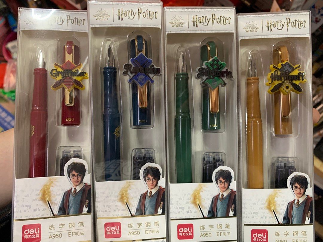 Harry Potter Fountain Pen (Refillable), Hobbies & Toys, Stationery ...