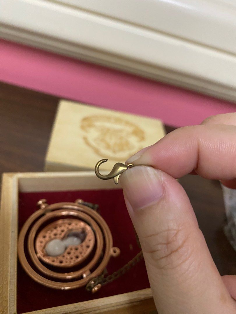 [HARRY POTTER] Hermione Time Turner on Carousell