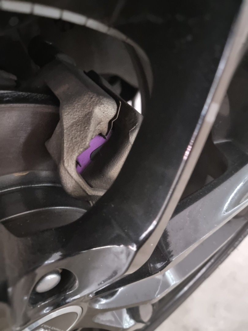 honda FD1 stock brake, Car Accessories, Accessories on Carousell