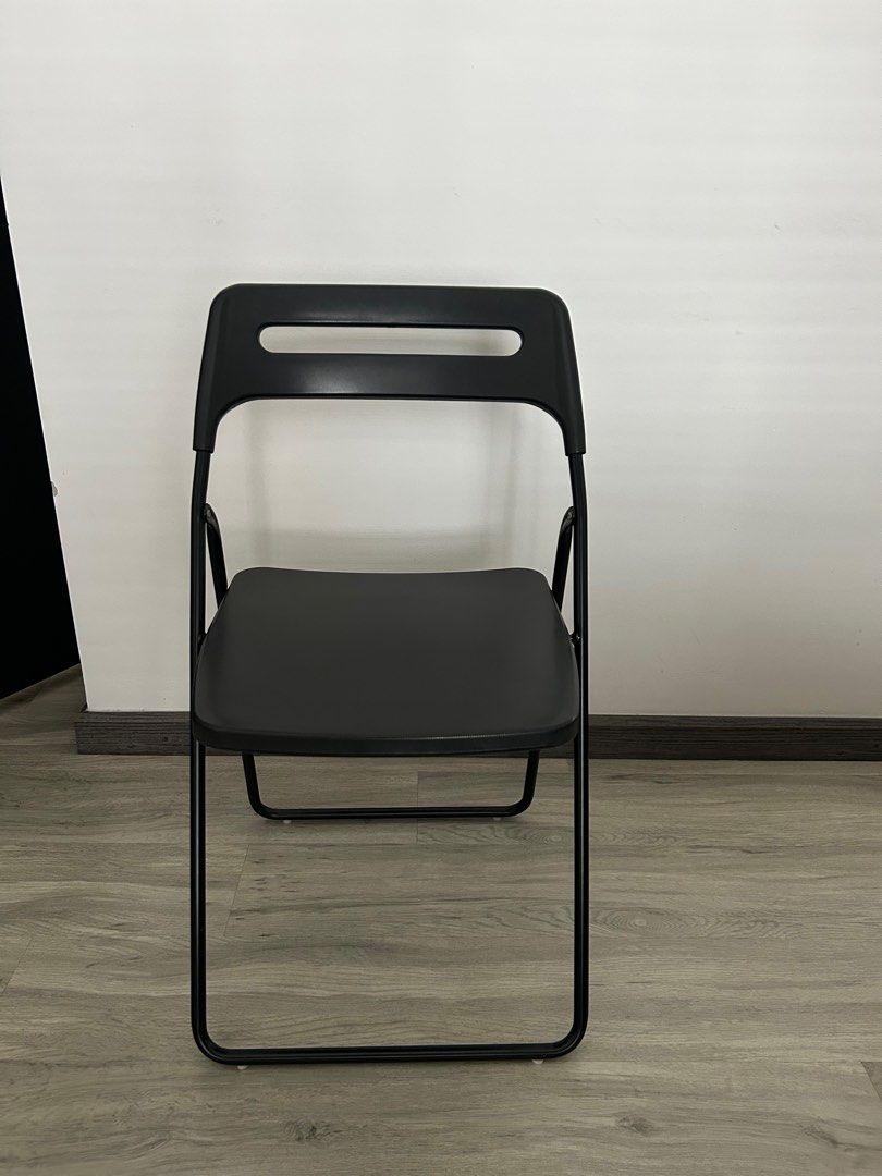 Ikea NISSE folding chair - black, Furniture & Home Living, Furniture ...