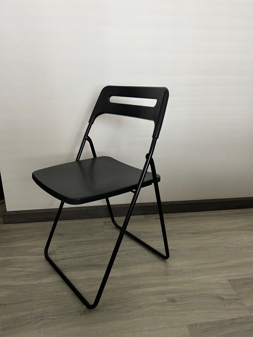 Ikea NISSE folding chair - black, Furniture & Home Living, Furniture ...