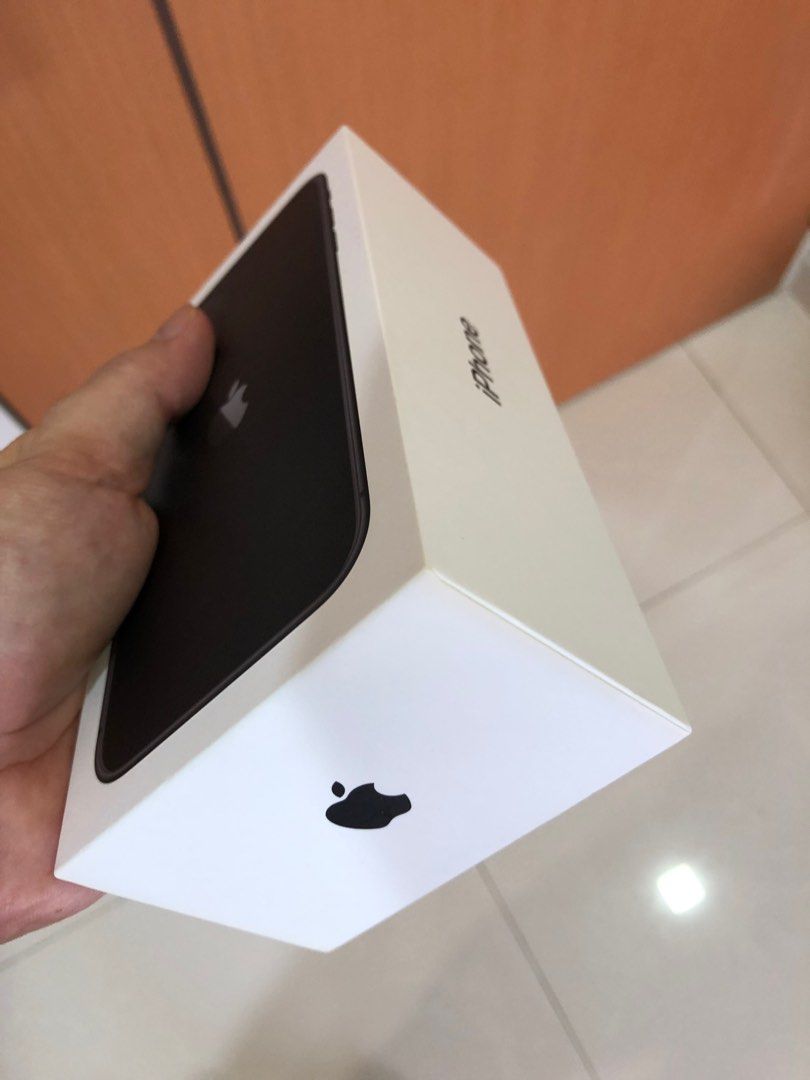 iPhone 11 64GB BOX ONLY, Mobile Phones & Gadgets, Mobile Phones, iPhone ...