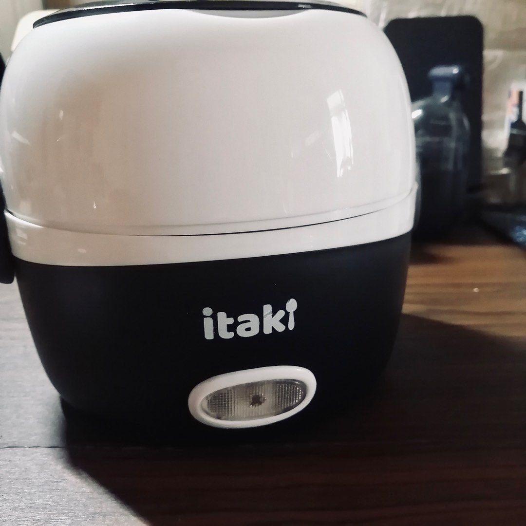 Itaki Pro Bento Lunch Box on Carousell